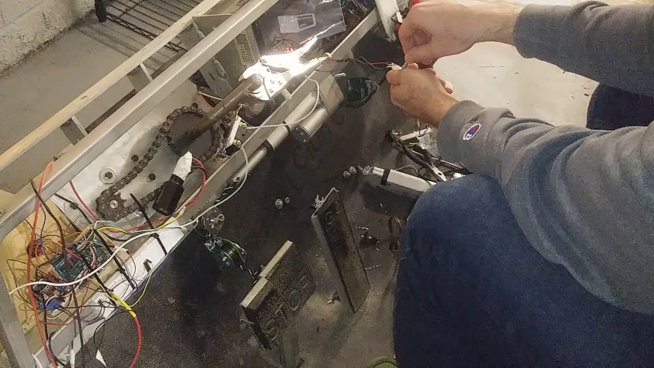 Autonomous Golf Cart: Brake Actuation - YouTube