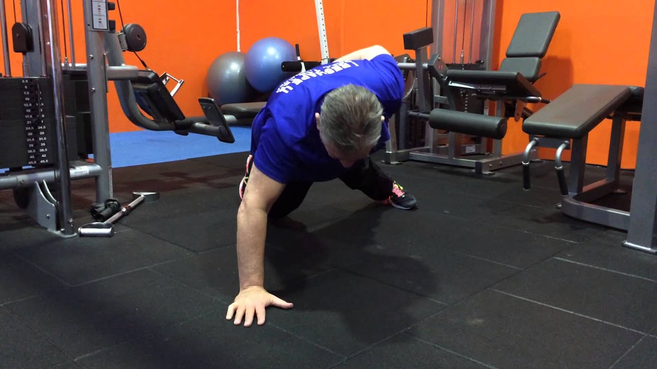 One arm pushup fail - YouTube