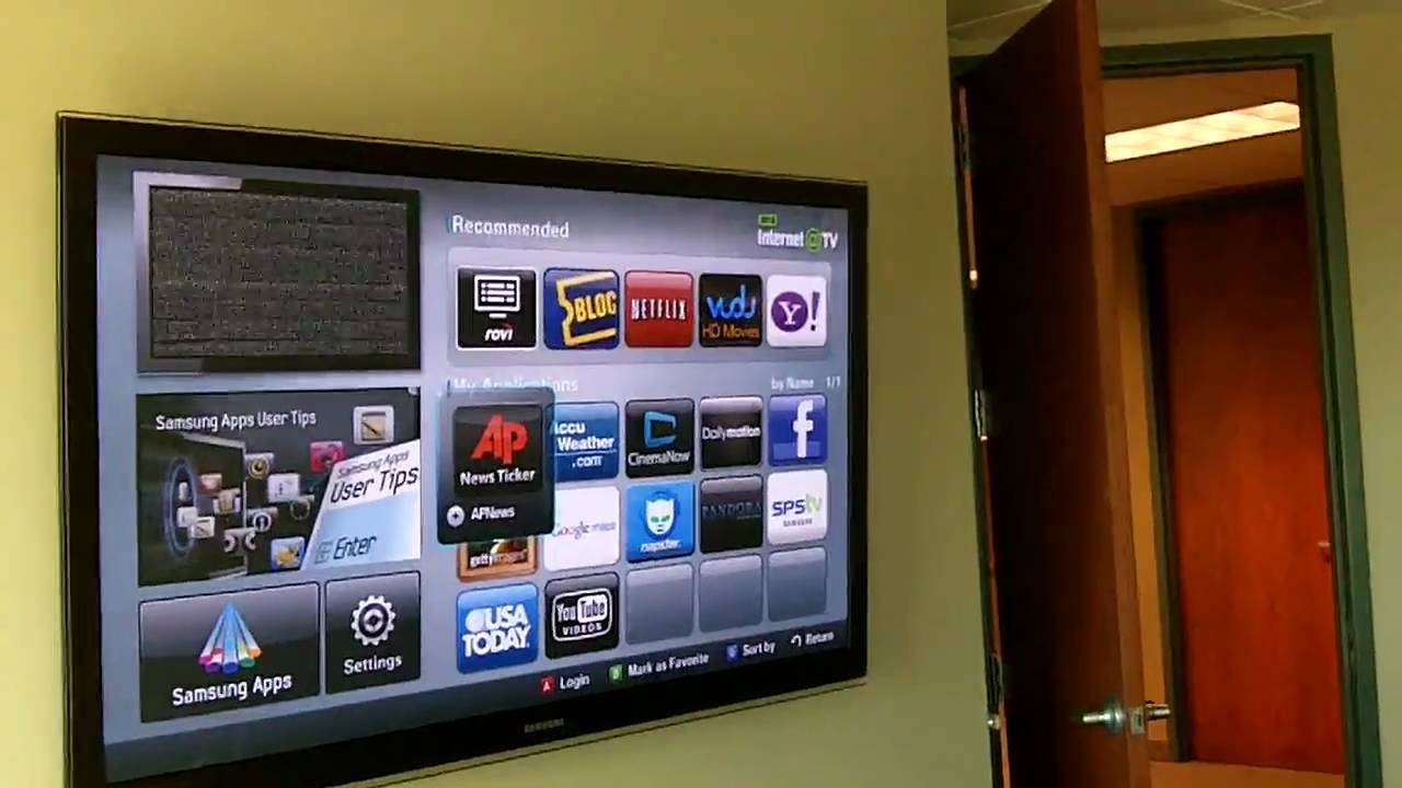 Pat Lilja Demonstrates The Tunheim 63" Samsung Boardroom TV - YouTube