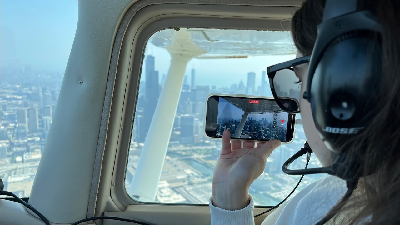 Flying in the World’s Busiest Airspace | Chicago Skyline - YouTube