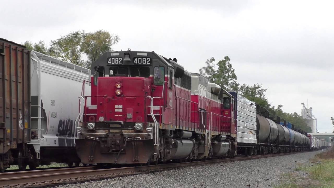 IORY 4082 grain train LNL meets CSX Q560 T4 - YouTube