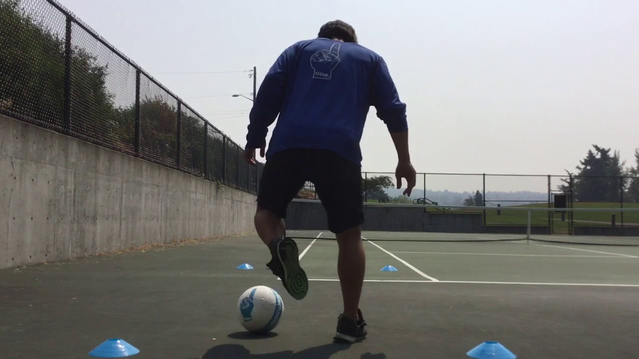 Basic Ball Mastery Movements - YouTube