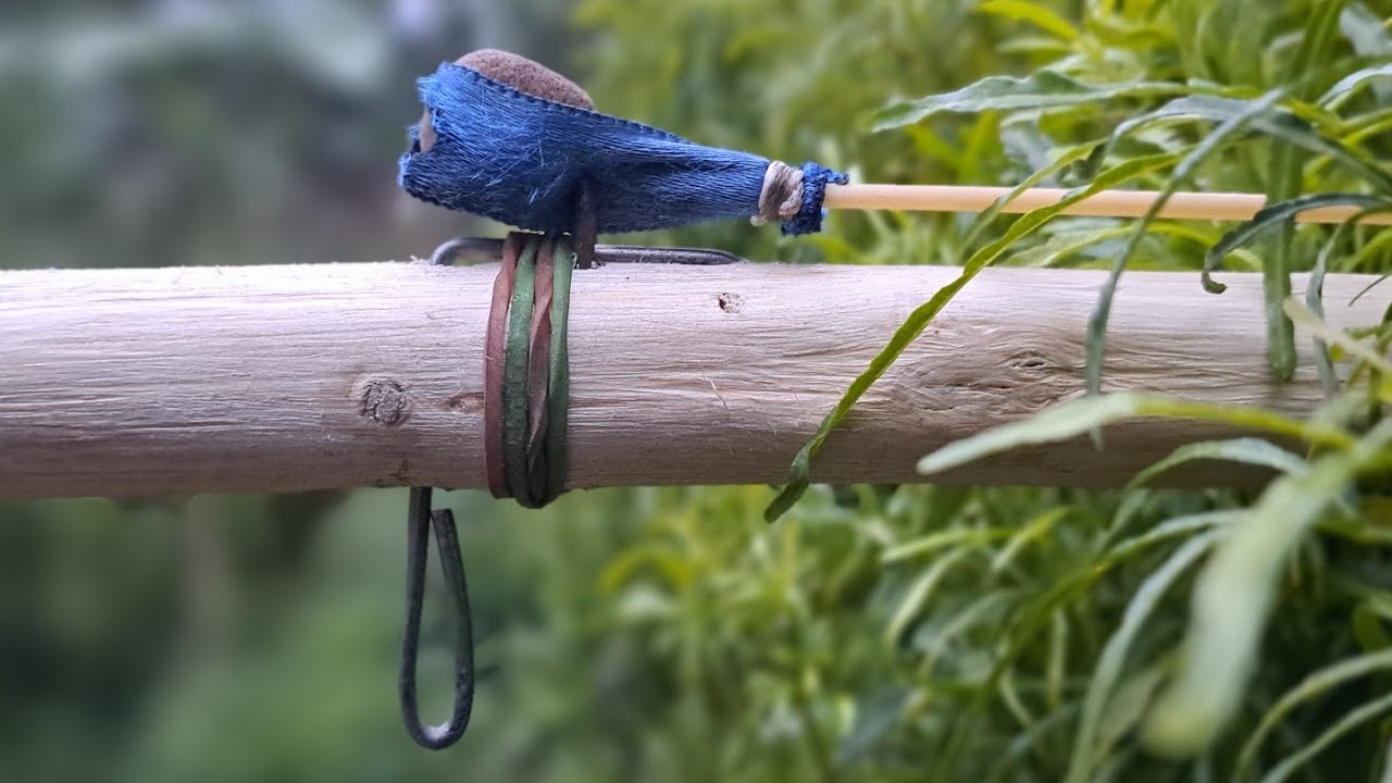 Diy Slingshot- Nail Slingshot And Wood - YouTube