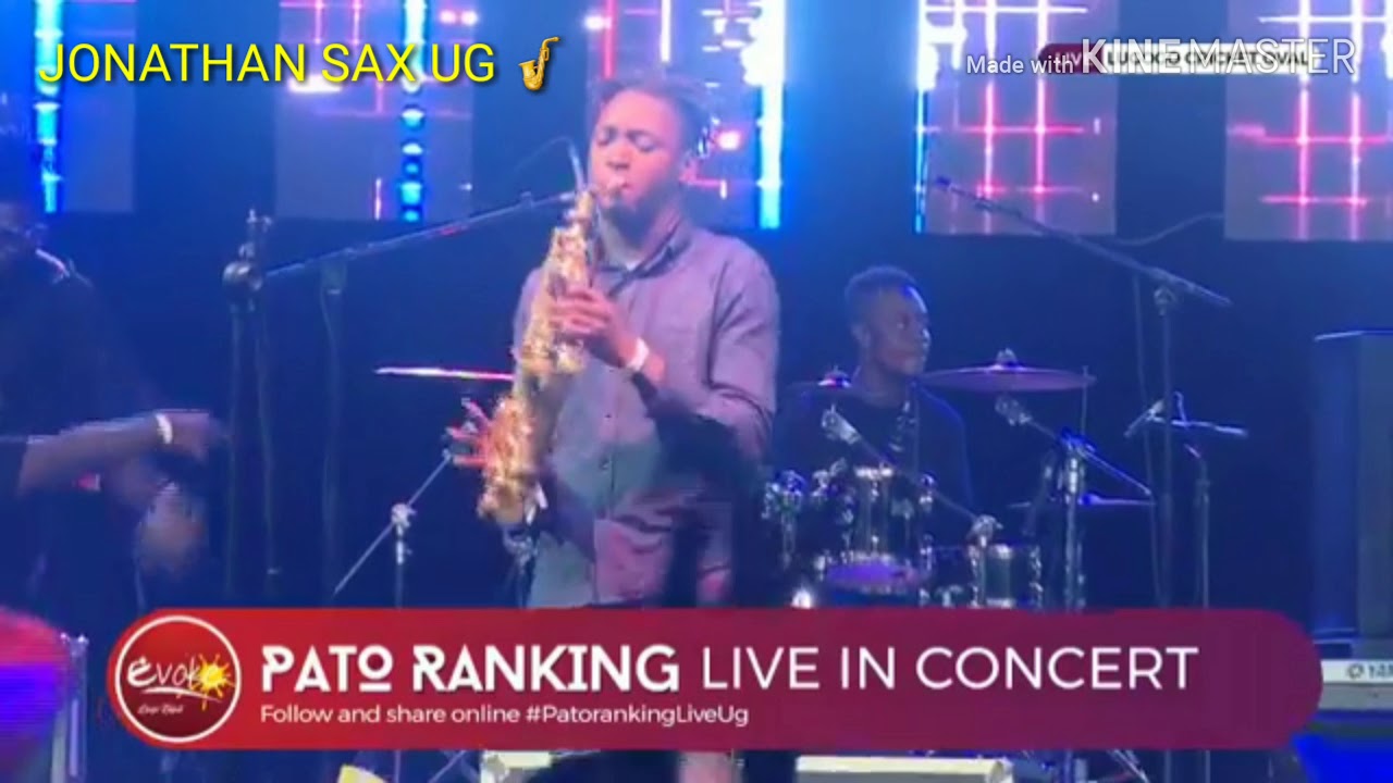 Jonathan Sax UG performs on Patoranking live concert UG - YouTube