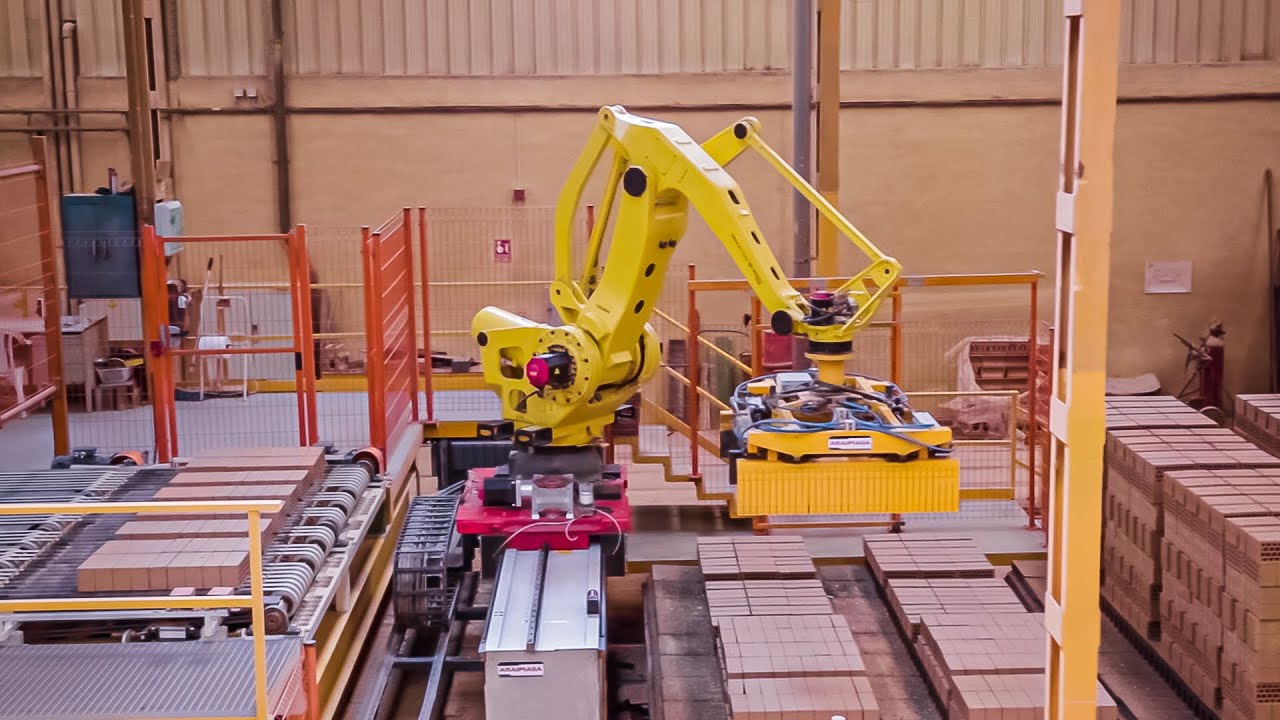 Automated brick stacking line with FANUC robots - YouTube