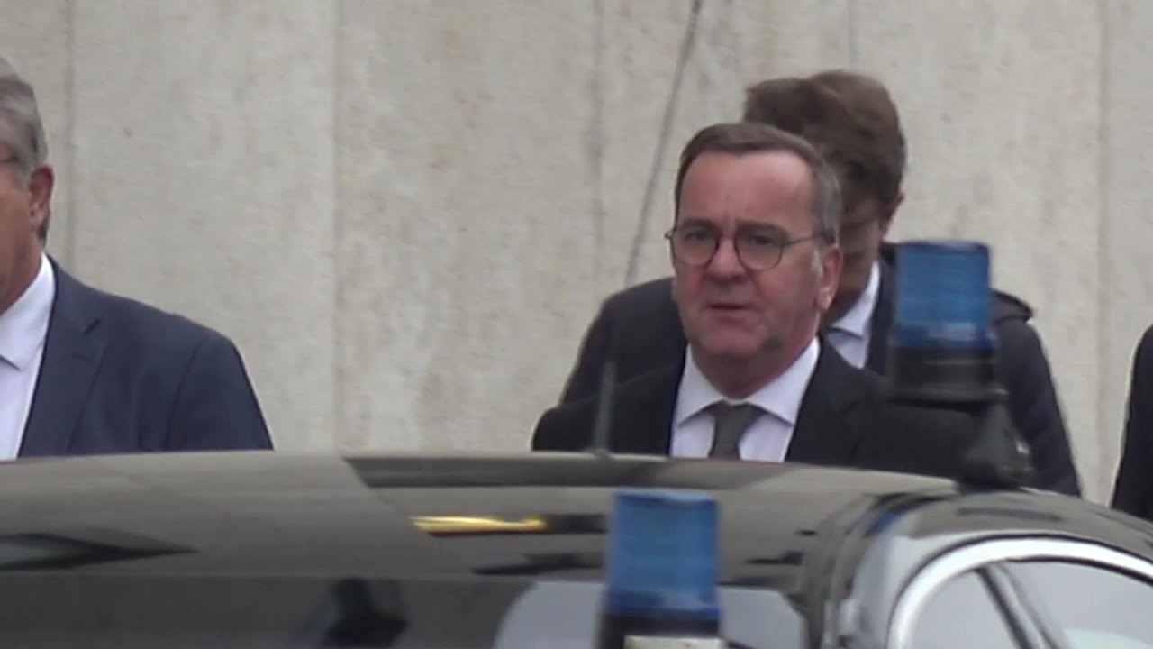 Verteidigungsminister Boris Pistorius bei Europäischer ...