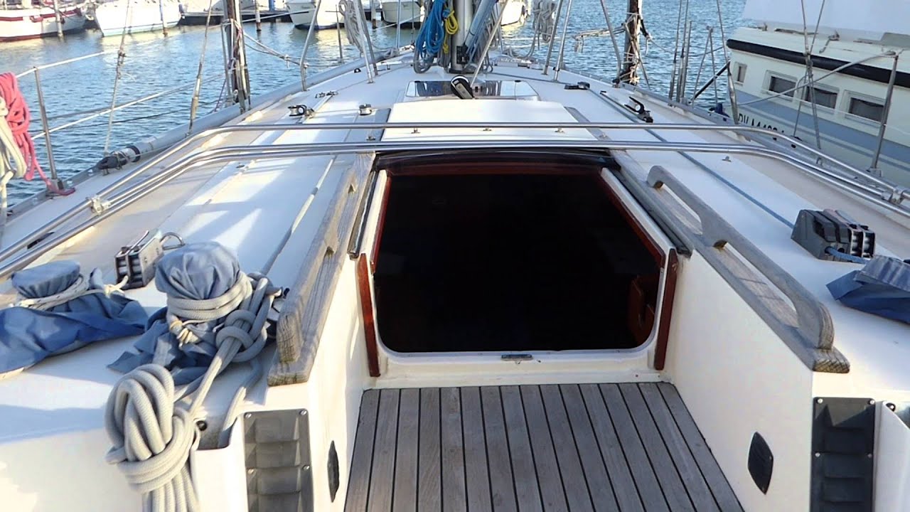 Jeanneau Sun Kiss 45 Owners version with added bathing platform ...