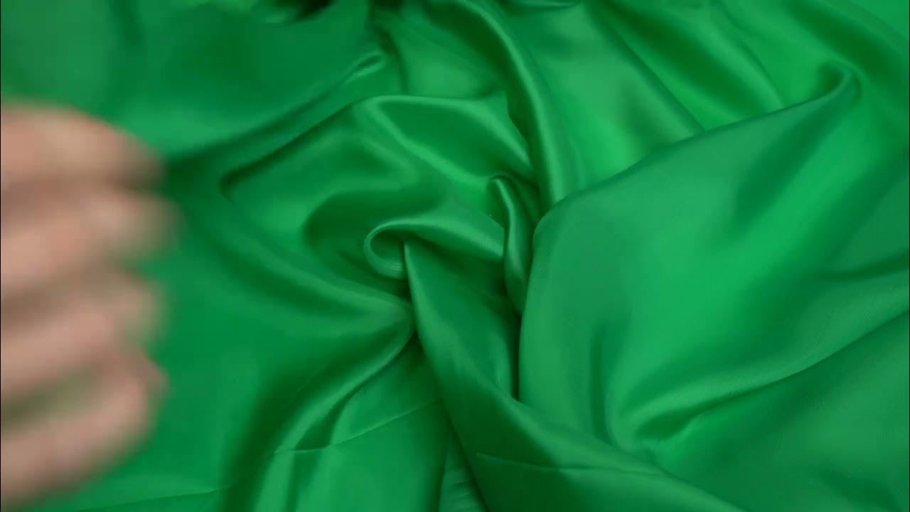 Ткань подкладочная (изумруд) 100% вискоза Италия - YouTube