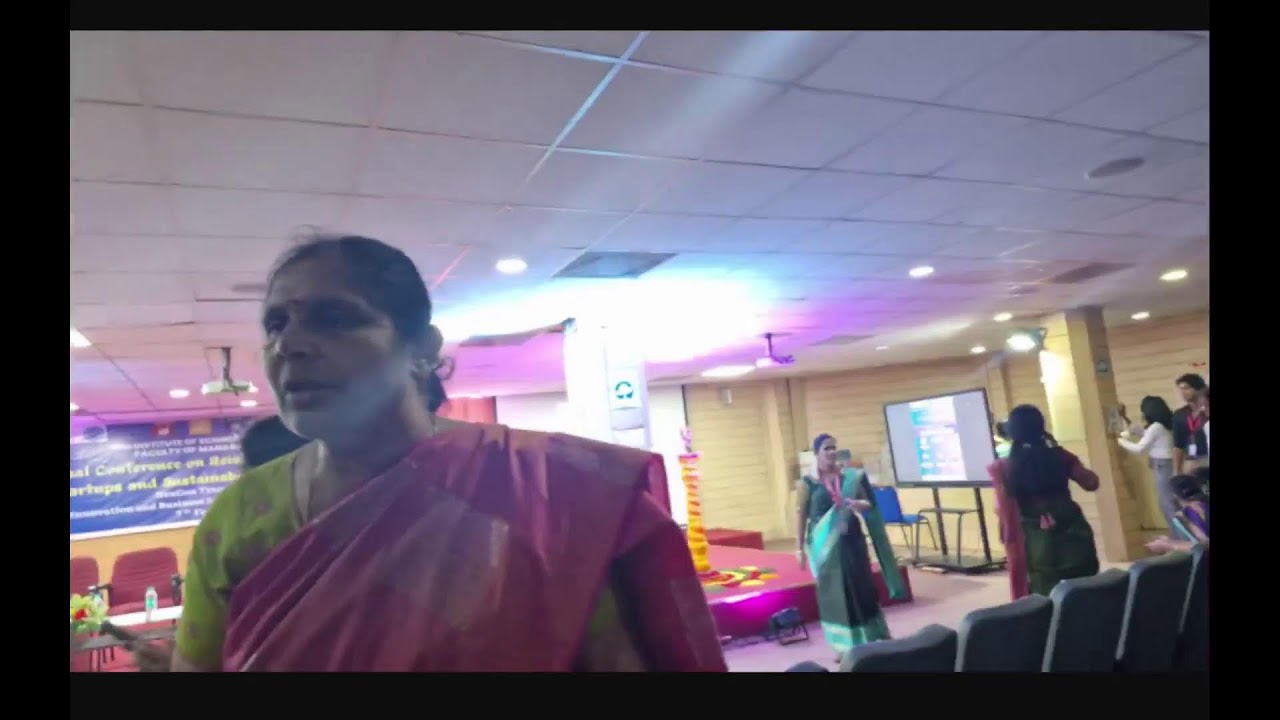 crazy cuts Live Stream - YouTube