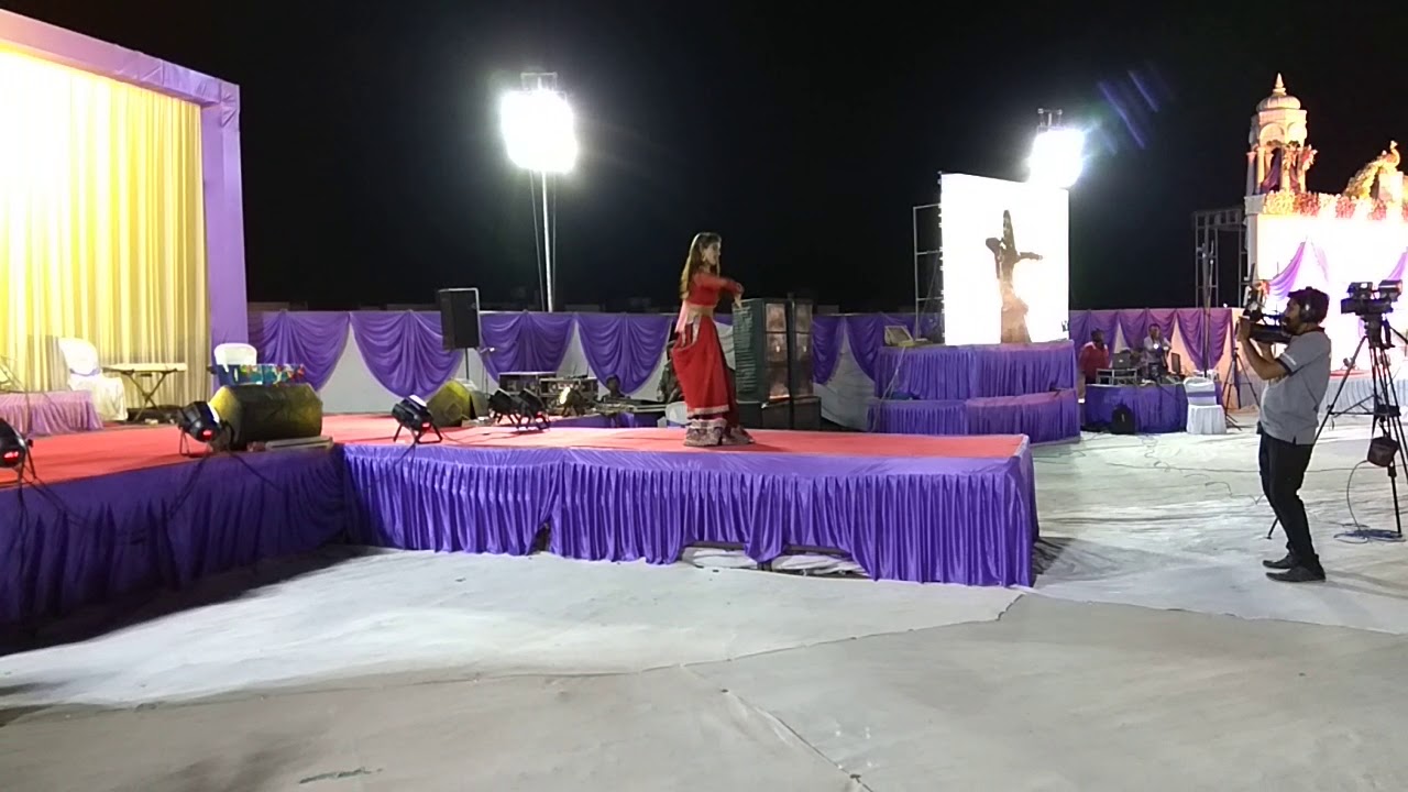 Dance Garden city Ankleshwar GIDC - 2018 - YouTube