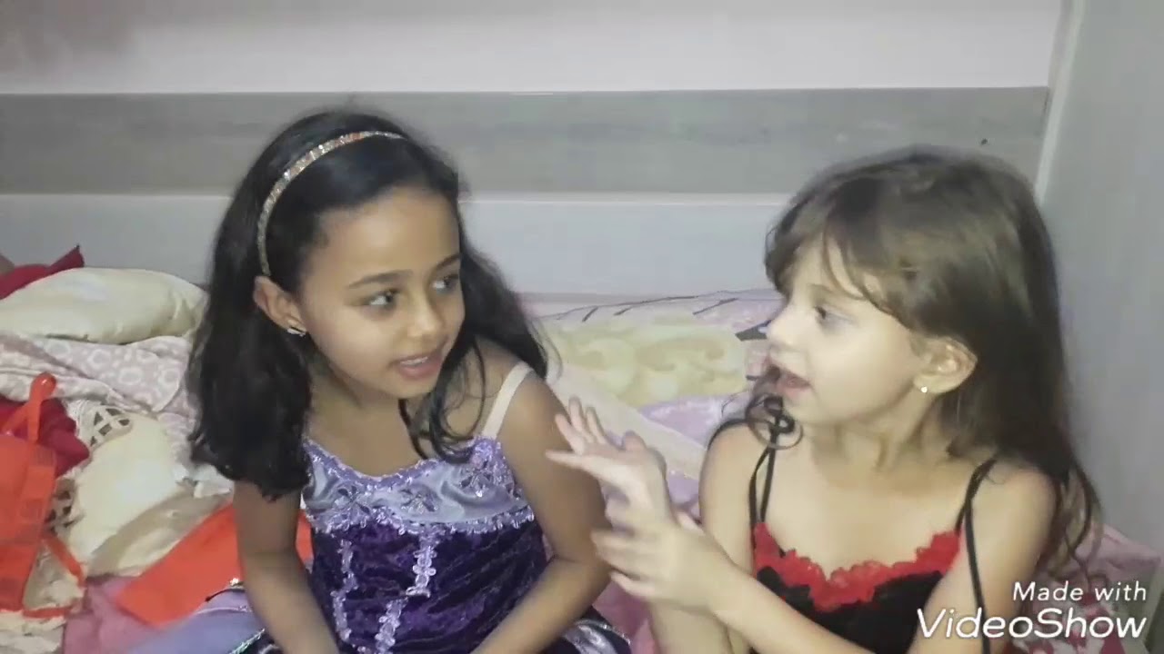 Brincando Com A Minha Amiga Youtube