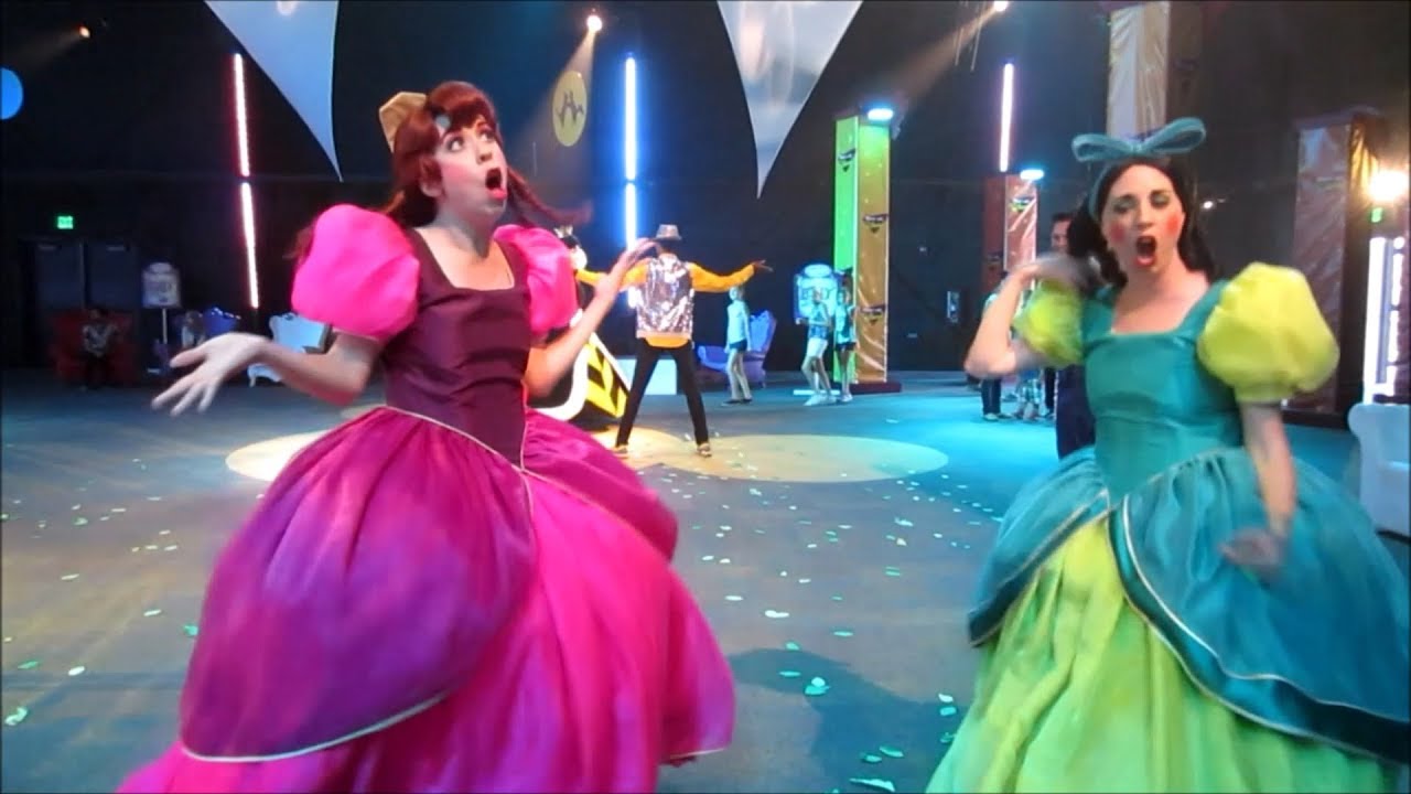 Anastasia and Drizella Dancing - YouTube