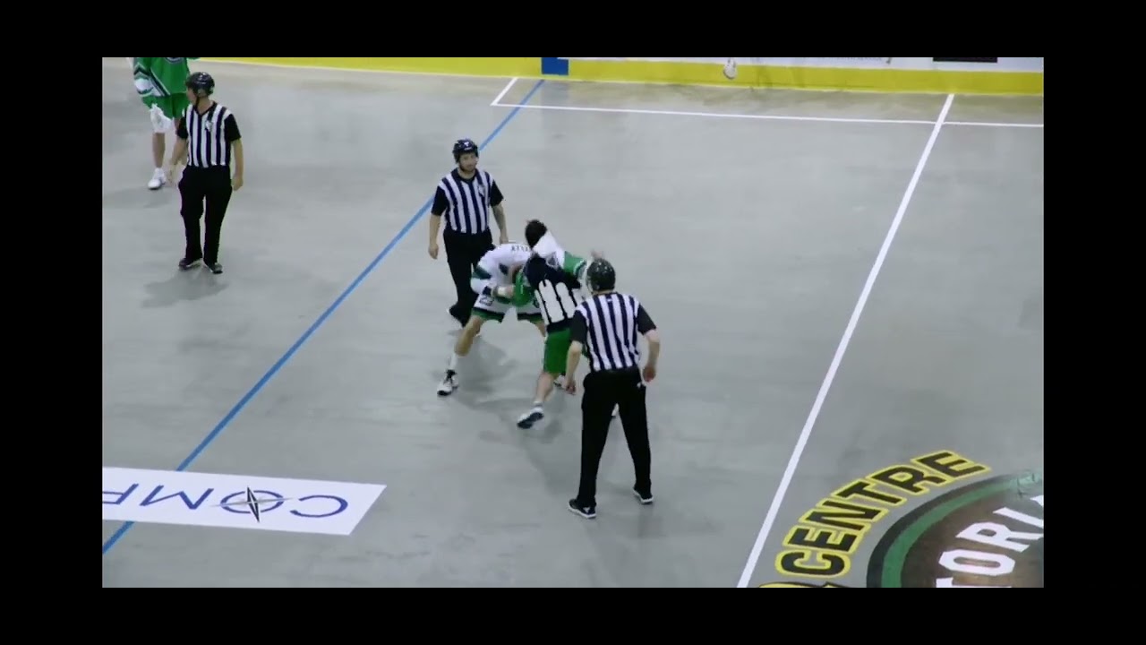 WLA lacrosse fight (BUR vs VIC) - YouTube