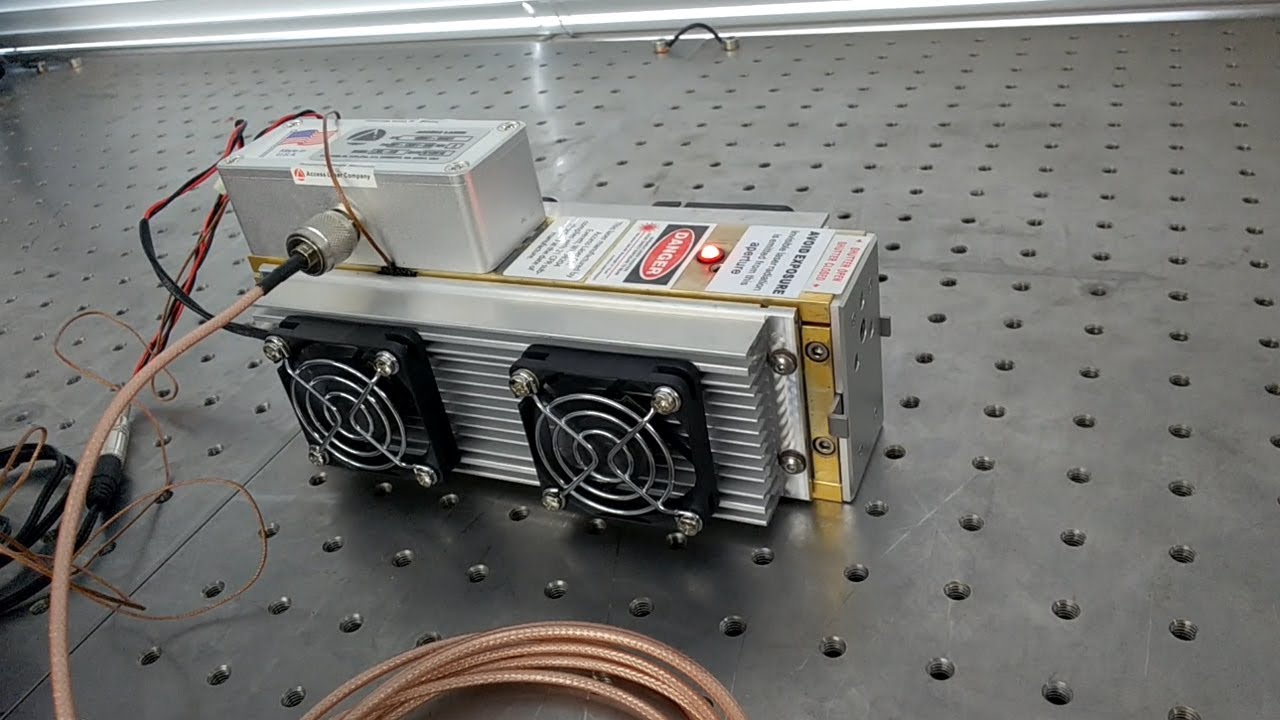 【Access Laser】 高安定・Class IIIb CO2レーザー「L3SL-Class IIIb」 - YouTube