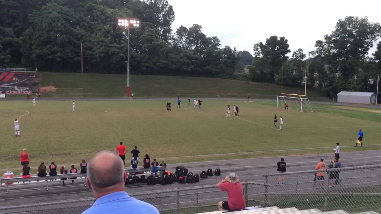 Gatorade Player Of The Year Katie Cousins Free Kick Youtube