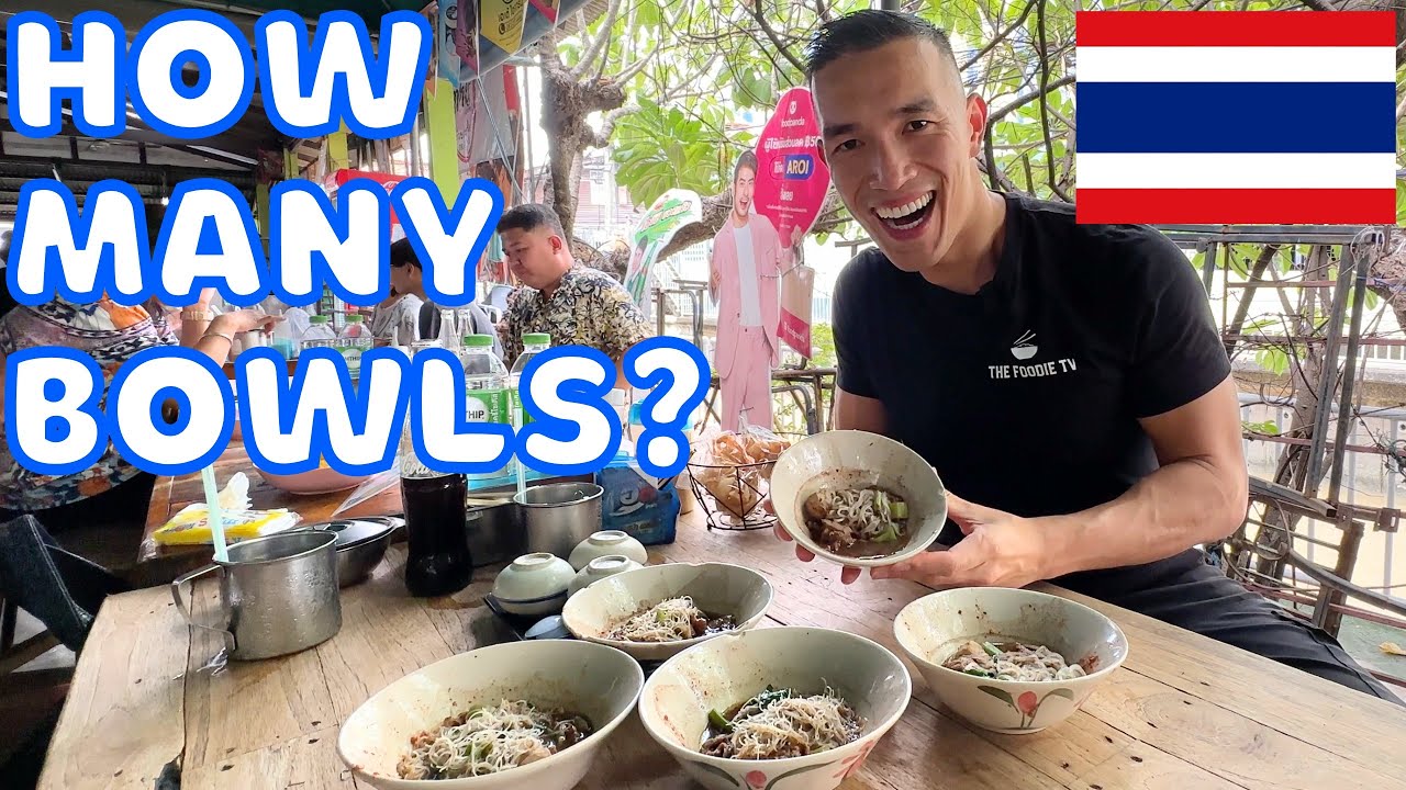 BEST Boat Noodles In Bangkok At Boat Noodles Toy Kuay Teow Ruea ...