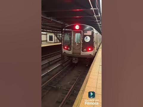 R46 R179 R211A A C trains action - YouTube