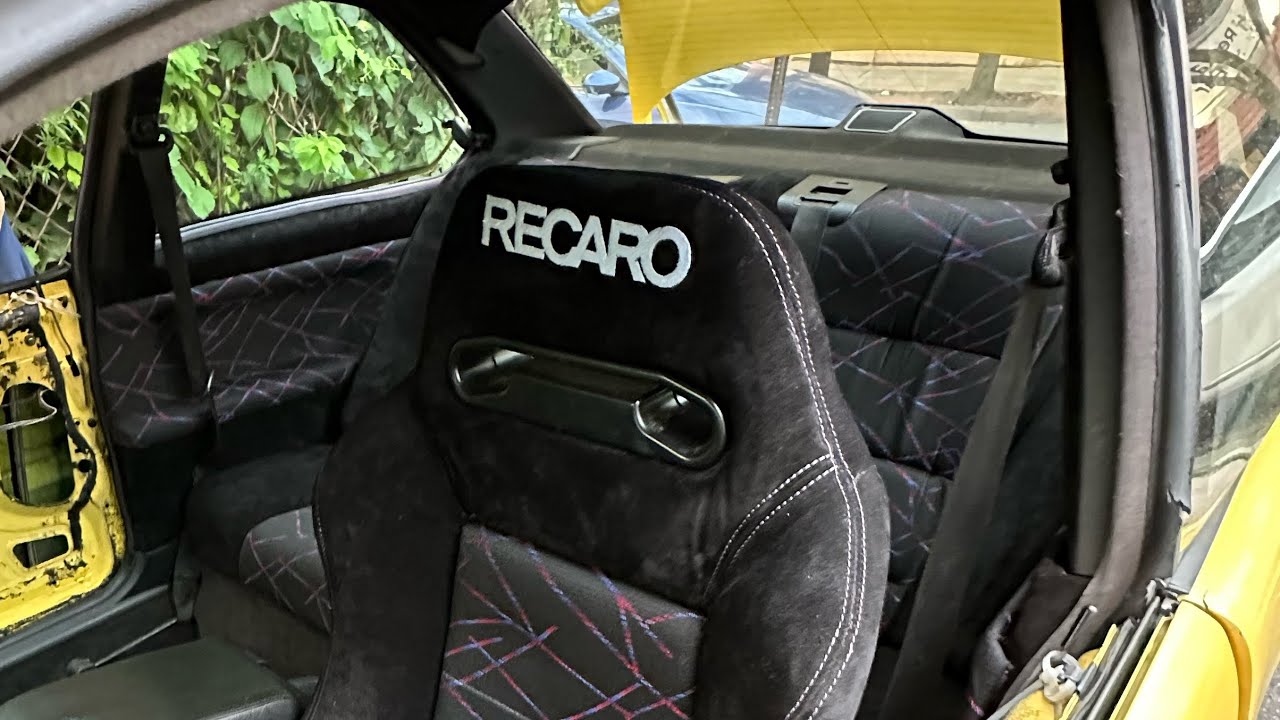 E36 M3 Gets New Recaro Seats - YouTube