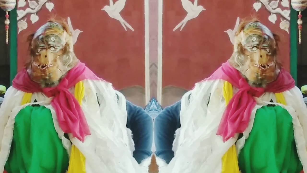 Yakshagana veshadhaari - Venkanna jalimane and team - YouTube