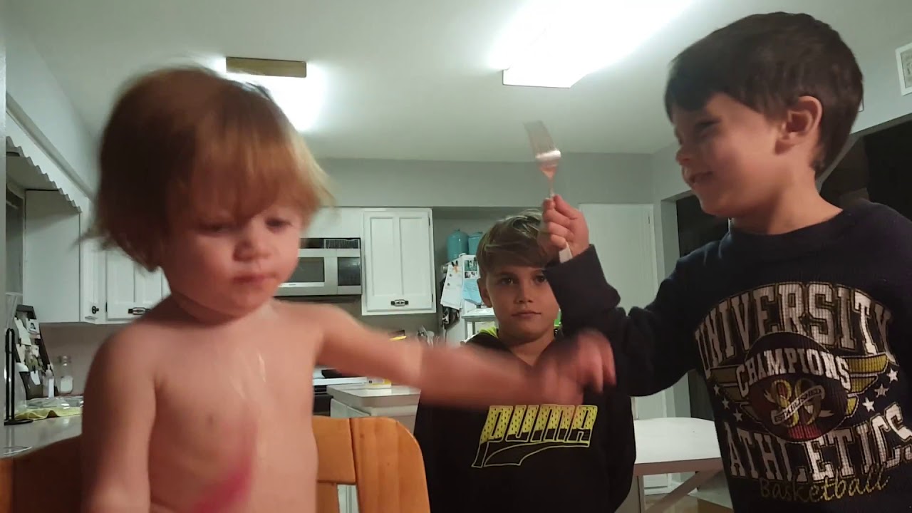 Fork fight 2 - YouTube