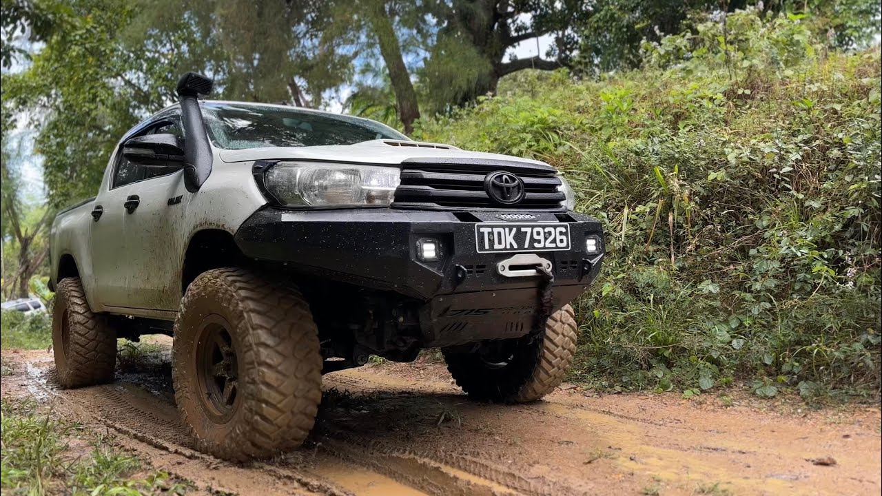 First Run For The Year! Muddy 4x4 Adventure! - YouTube