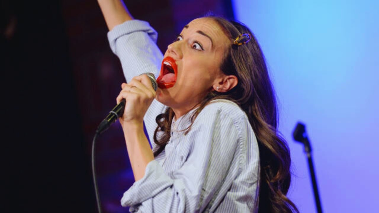 Colleen Ballinger's Ukulele Apology Sparks Controversy Over Alleged ...