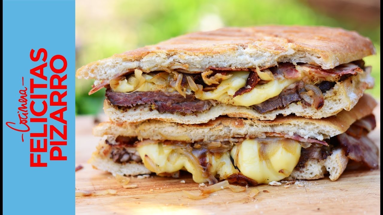 Panini de Carne, Panceta, Mozzarella & Cebollas Asadas | Felicitas ...