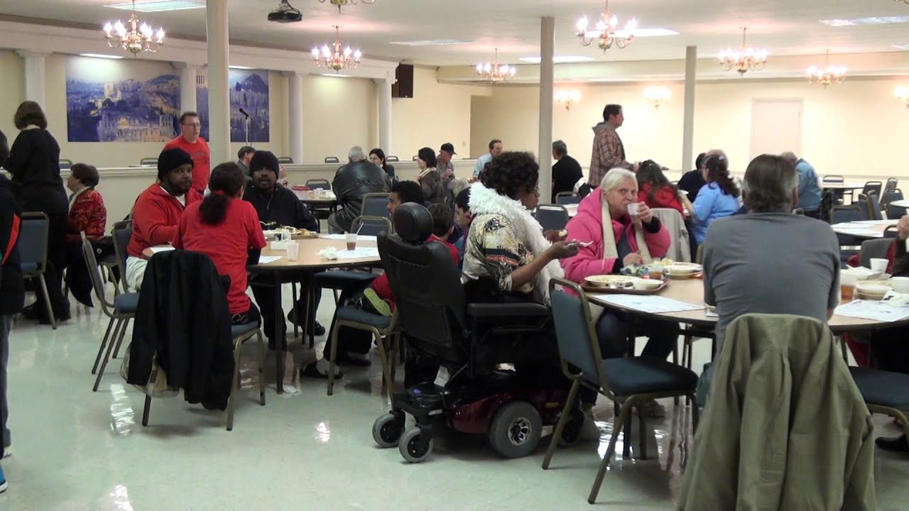 Holy Trinity Greek Orthodox Church Gives Free Christmas Dinner - YouTube