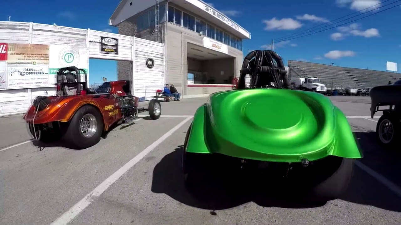 Mike Grunte's 32 Bantam Altered - YouTube