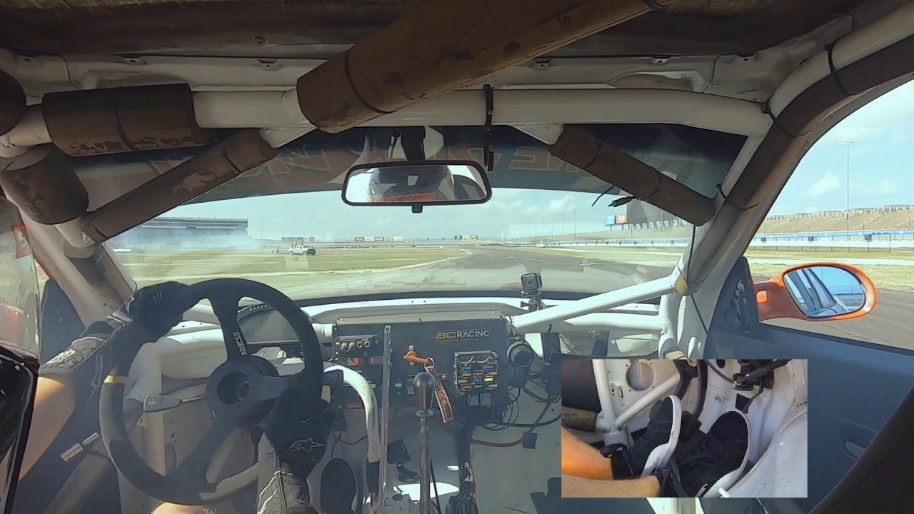 Tandem action at Texas Motor Speedway with Taylor Ray! - YouTube