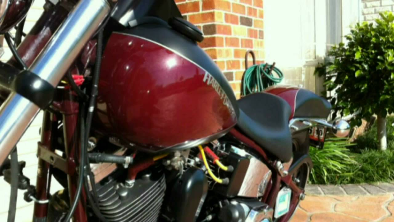 Harley Davidson 1986 Softail Build - YouTube