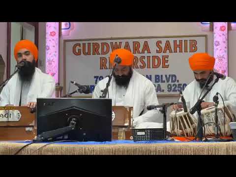 Gurdwara Sikh temple Riverside LA California USA Ragi harpal singh ...