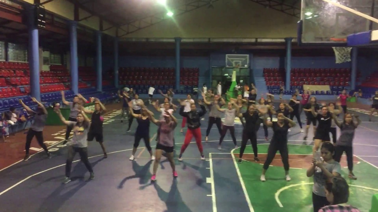 80s/90s/00s Dance Mix | Zumba® | siZters | .::091118::. - YouTube