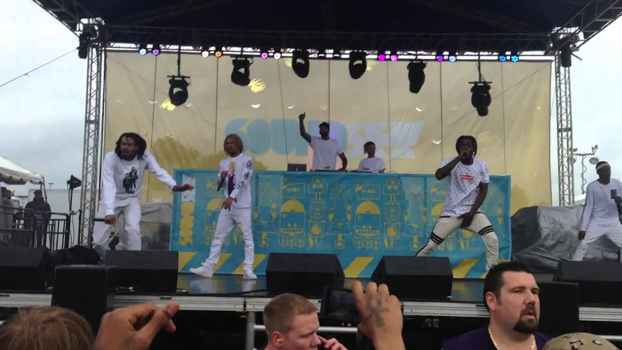 Clockwork Indigo Live (Soundset 2015) - YouTube