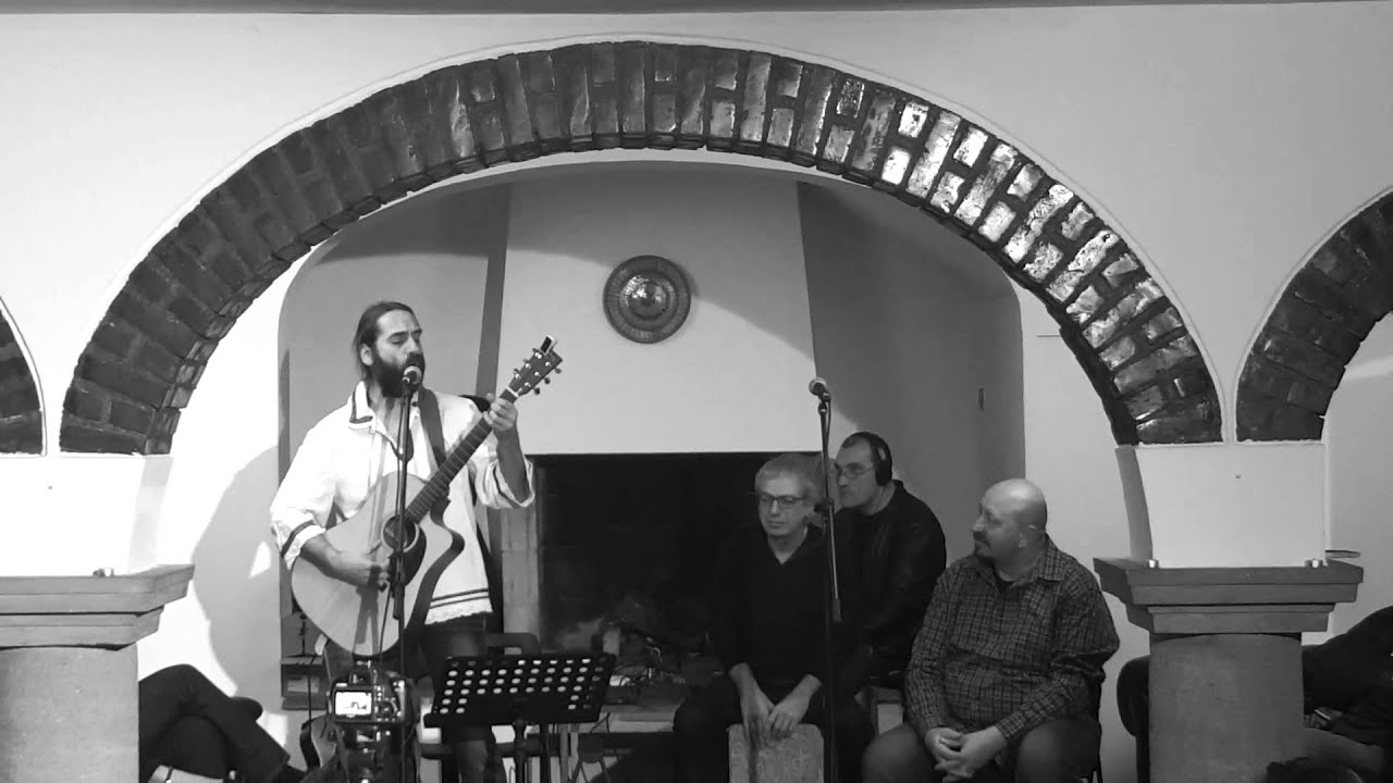 Adrian Bezna - Ca un fum de tigara, sufletul - YouTube