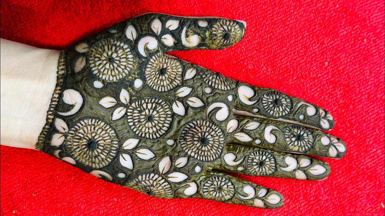 Easy Flower Style Negative Space Mehendi Design | Front Hand Mehndi ...