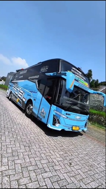 Story'WA bus MSM ASYROF RATU PANDORA mboiss 30 detik - YouTube