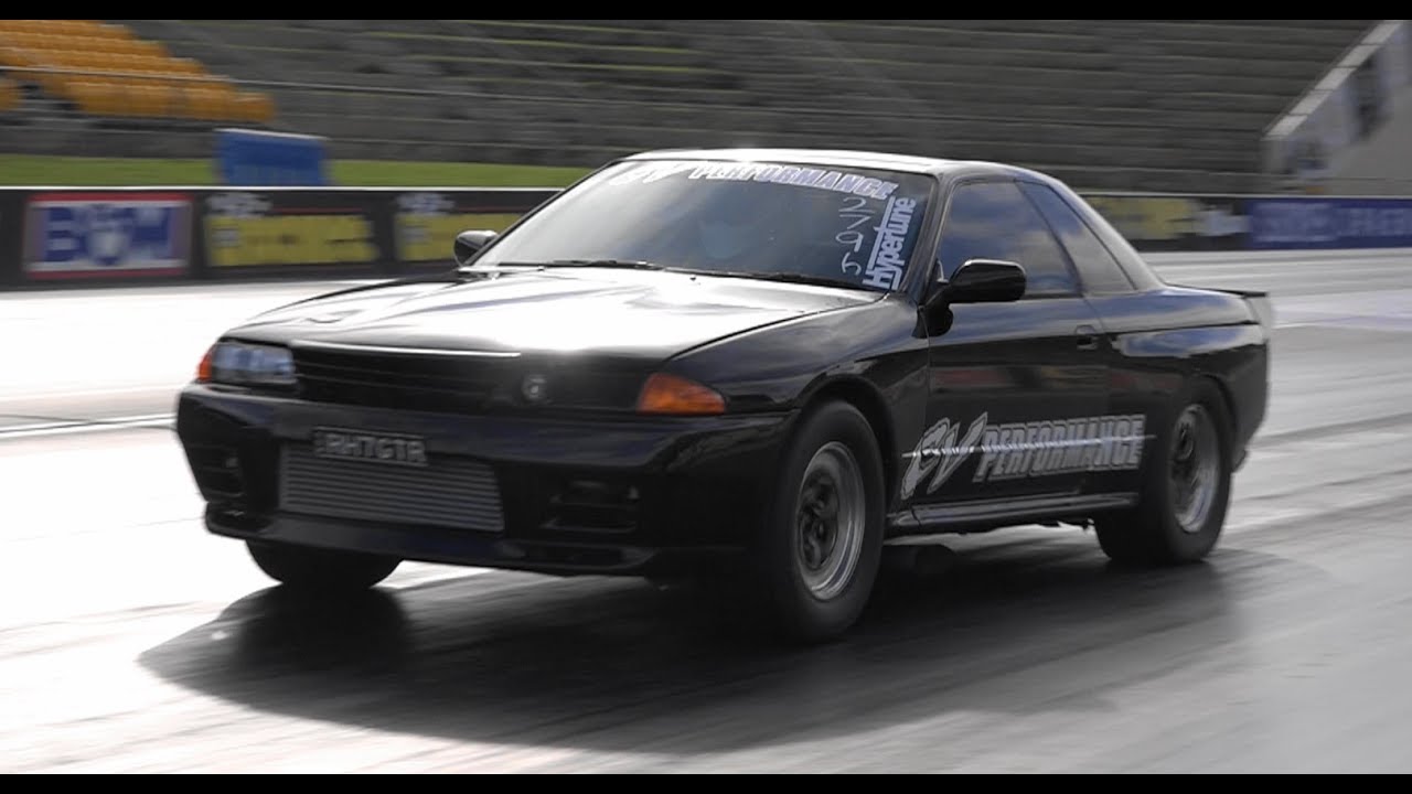 RH7GTR C&V PERFORMANCE STREET RADIAL R32 GTR 7.71 @ 182 MPH - YouTube