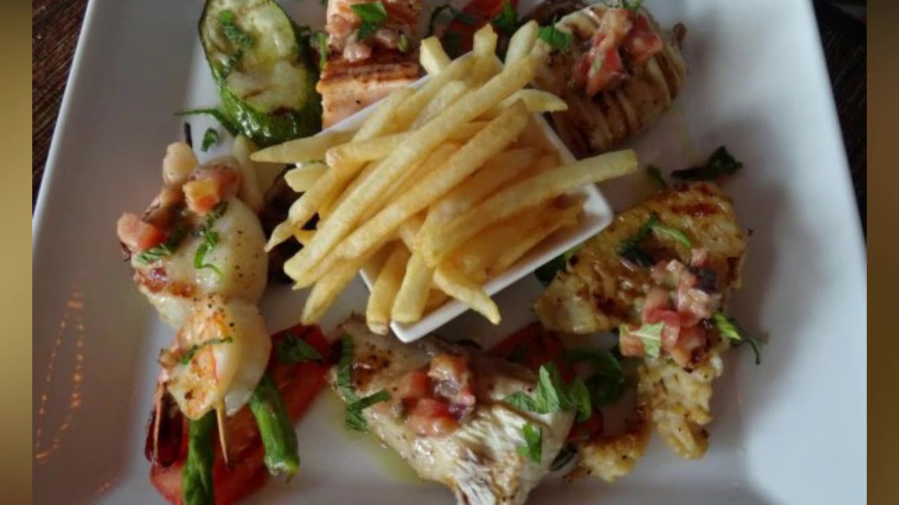 Caicos Cafe Bar & Grill‎, Grace Bay, Providenciales- Best Restaurants ...