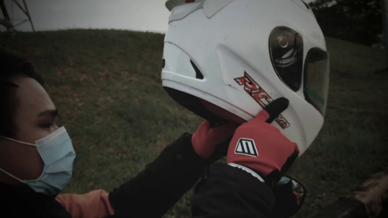 Video safety riding - YouTube