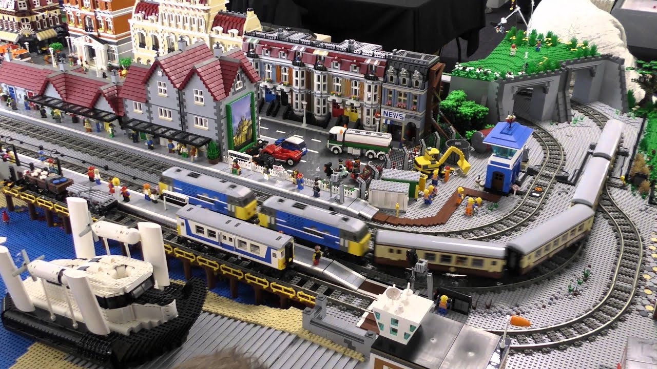 LEGO AT BRIGHTON 2016 - YouTube
