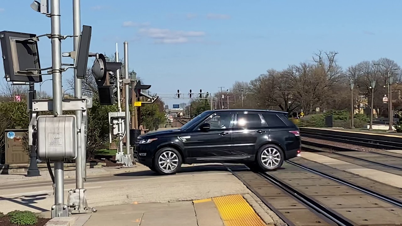 UP 5997 West in Elmhurst, IL 4/13/20 - YouTube