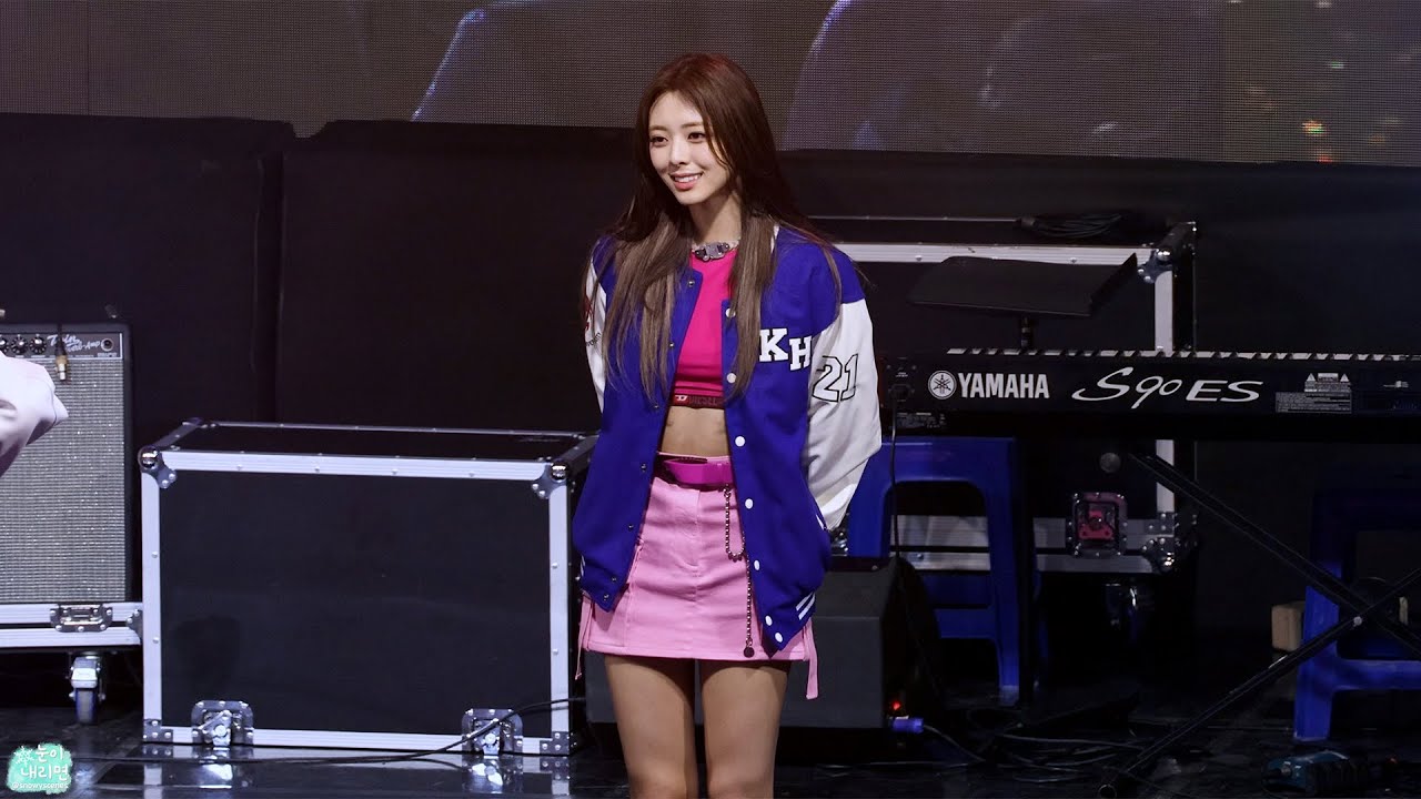[4K 60P] 220928 있지 유나 Focus 풀캠 ITZY Yuna fancam (Full ver.) (@경희대학교 가을 대동제) by 눈이 내리면 - YouTube