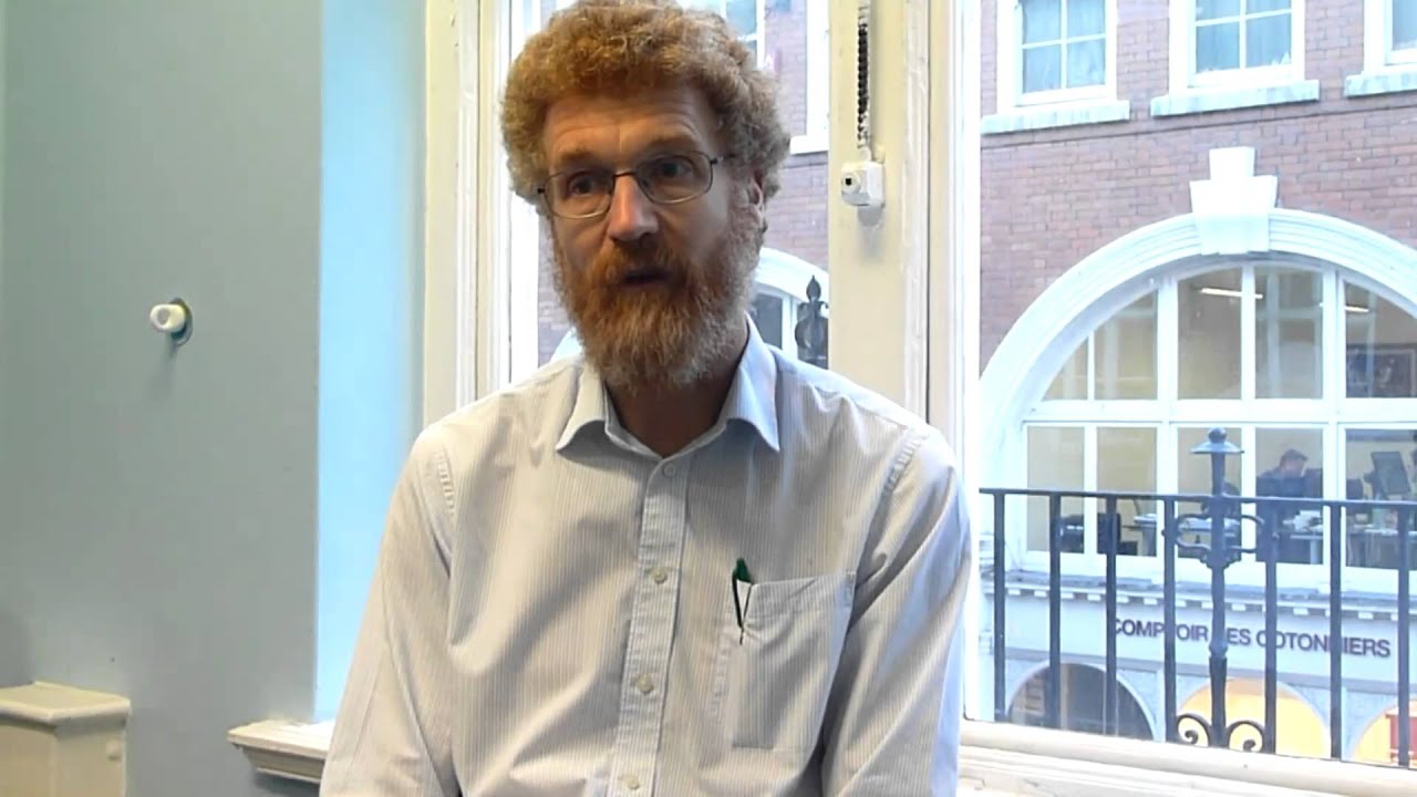 Rick Ansell talking about Saxoncourt Teacher Training and CELTA - YouTube