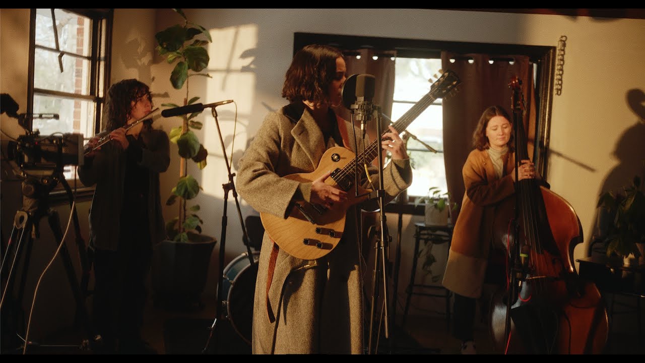 Taisha Estrada - El Abstracto (Tiny Desk 2025) - YouTube