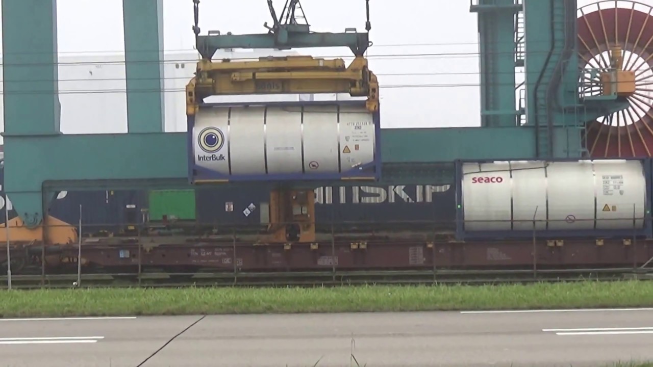 RAIL SERVICE CENTER ROTTERDAM RSC - YouTube