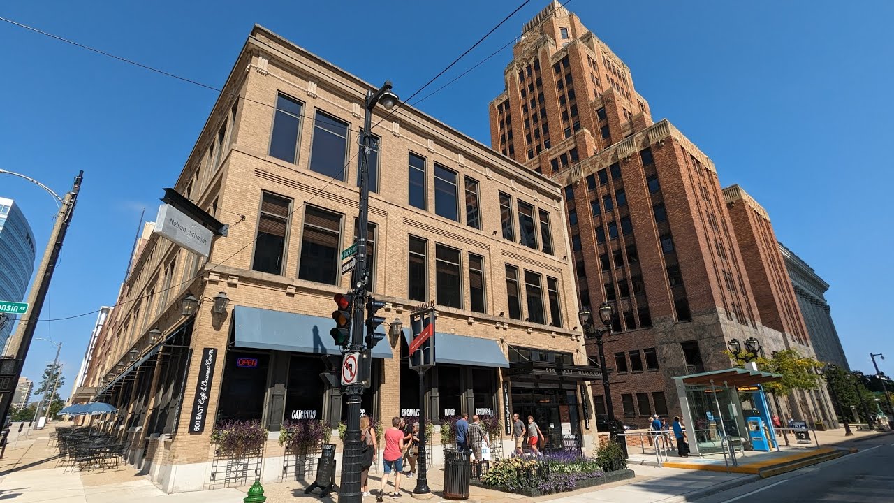 600 East Wisconsin Building, Giannis Mural, Milwaukee Gas Light Company ...