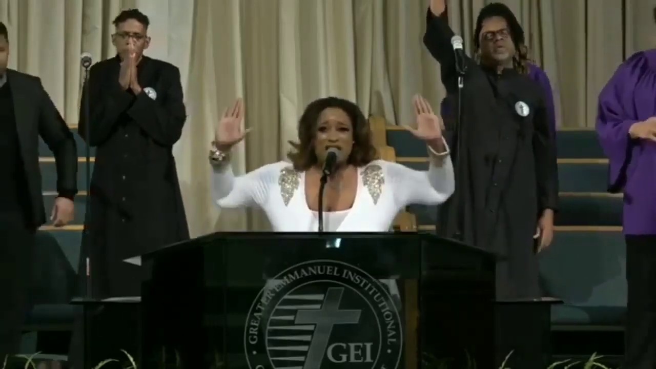 Kierra Sheard Praying Heaven Down - YouTube