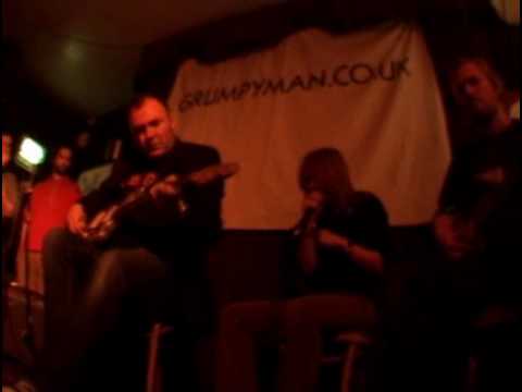 Portishead live February 2007 - YouTube