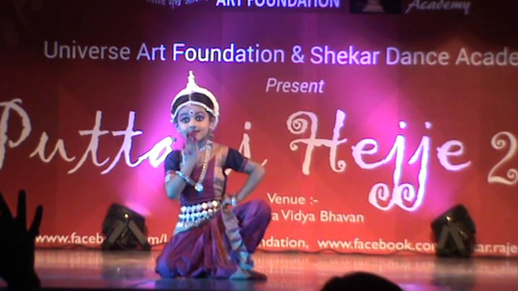 Odissi Dance by Shrinika Purohit - Kede Chhanda Jane Lo Sahi - YouTube